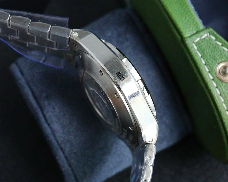 Brand-authenticated VACHERON CONSTANTIN Watches
