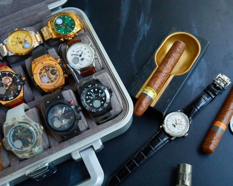 VACHERON CONSTANTIN Watches