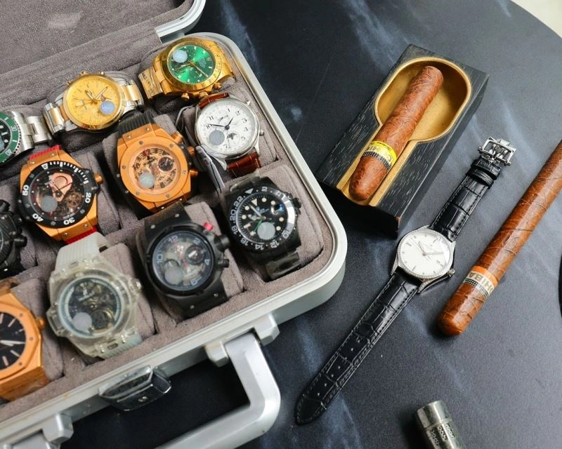 VACHERON CONSTANTIN Watches