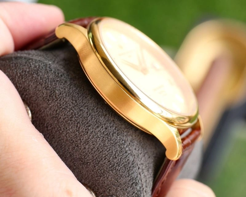 Accurate model VACHERON CONSTANTIN Watches