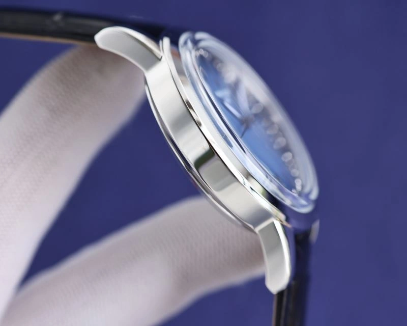 Brand-authenticated VACHERON CONSTANTIN Watches