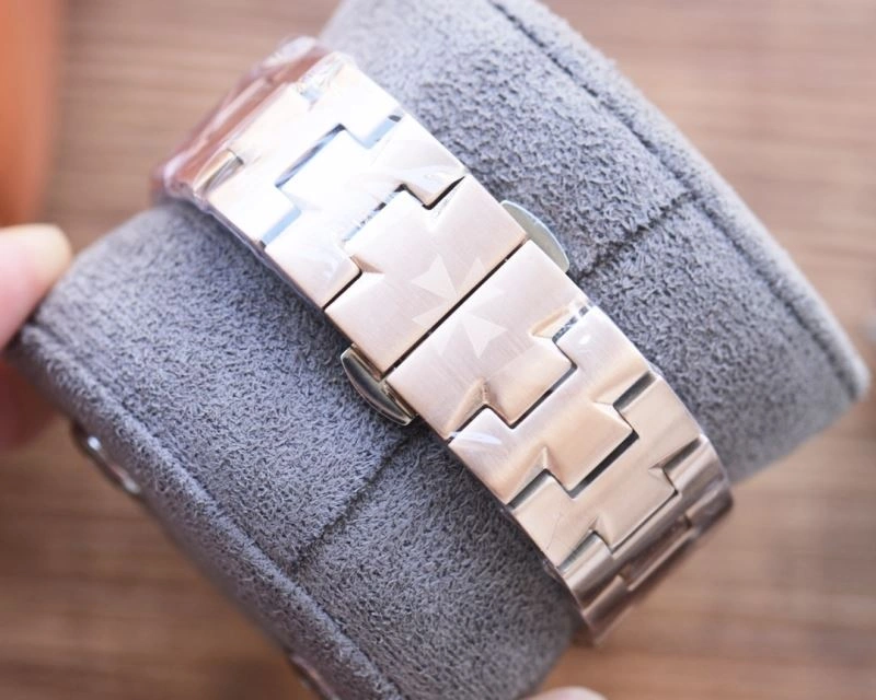 Accurate model VACHERON CONSTANTIN Watches