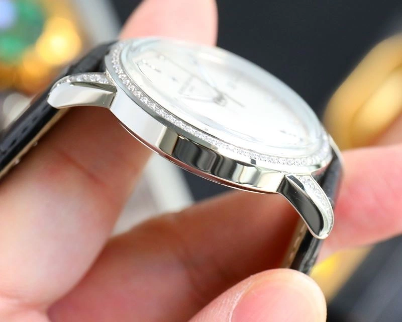 Brand-authenticated VACHERON CONSTANTIN Watches