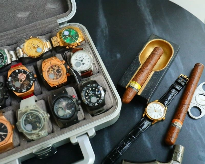 VACHERON CONSTANTIN Watches