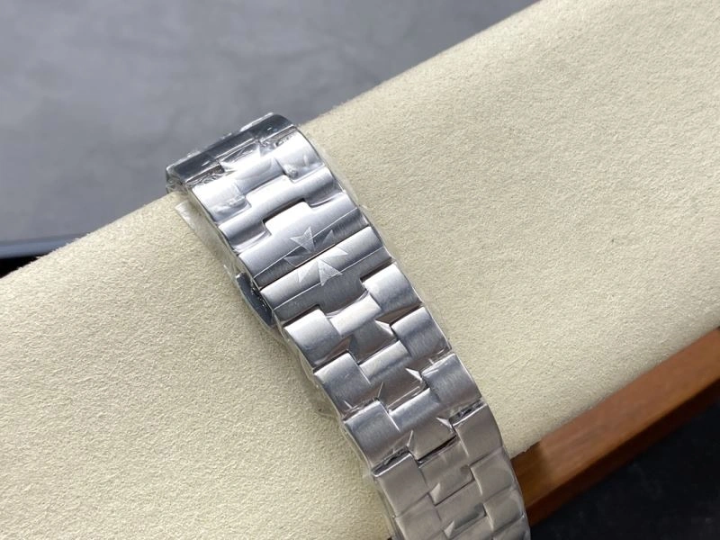 Budget-friendly VACHERON CONSTANTIN Watches