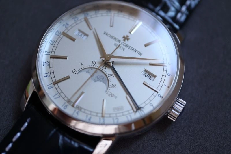 Brand-authenticated VACHERON CONSTANTIN Watches