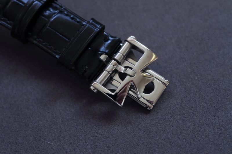 Brand-authenticated VACHERON CONSTANTIN Watches