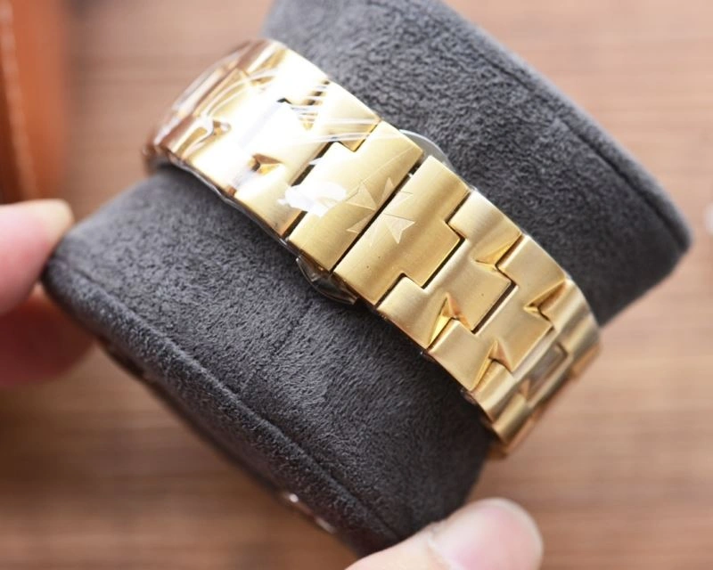 Top mirror VACHERON CONSTANTIN Watches