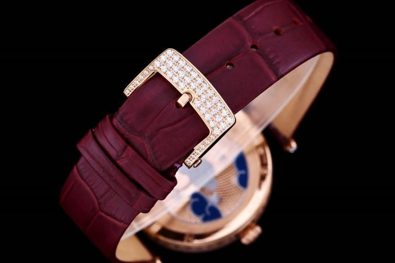 Top mirror VAN CLEEF ARPELS Watches