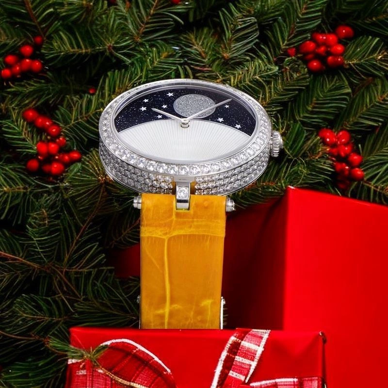 Reasonably priced VAN CLEEF ARPELS Watches