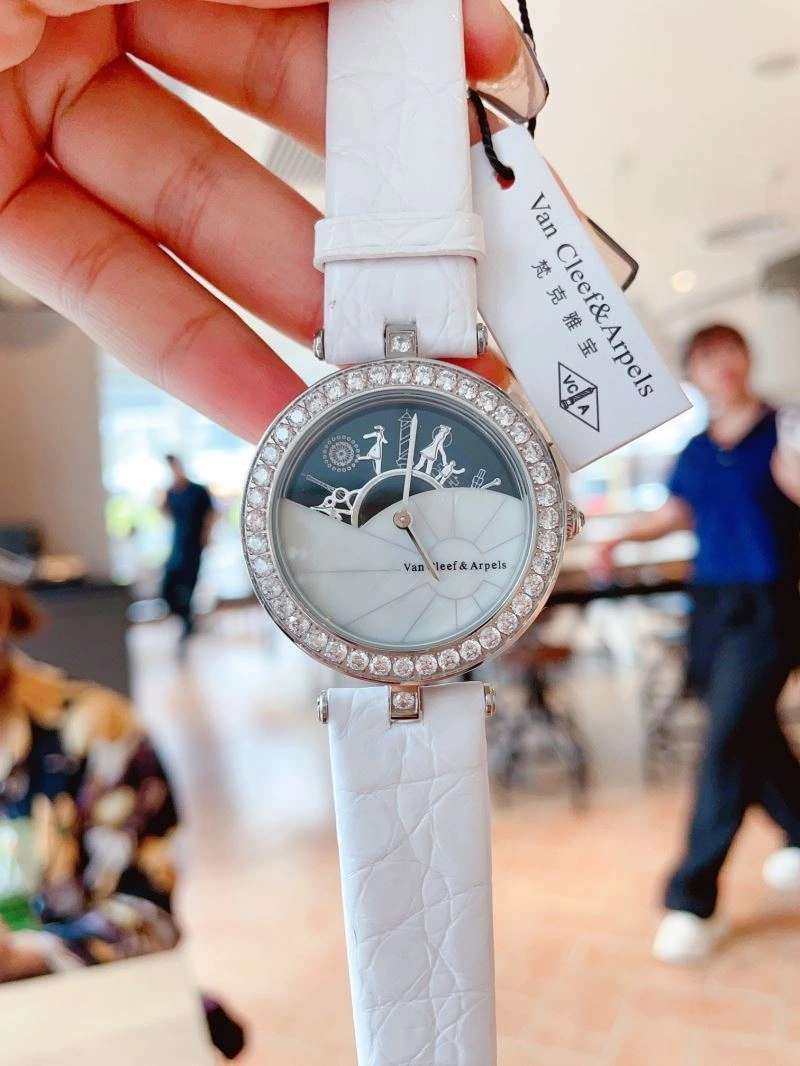 Brand-original VAN CLEEF ARPELS Watches