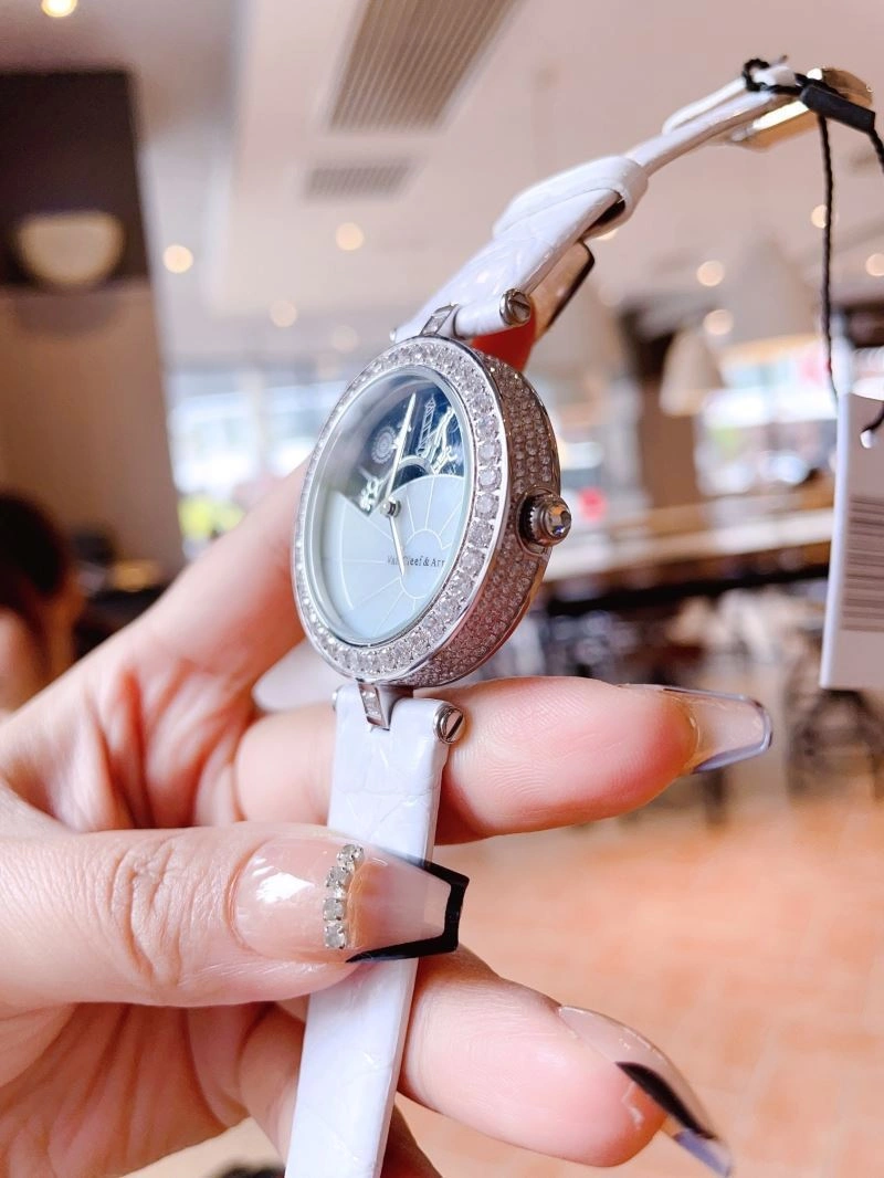 Brand-original VAN CLEEF ARPELS Watches