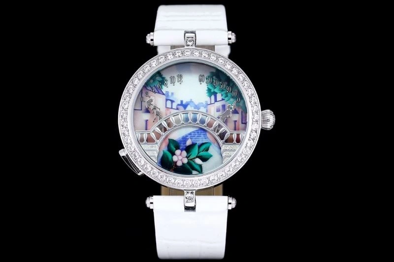VAN CLEEF ARPELS Watches