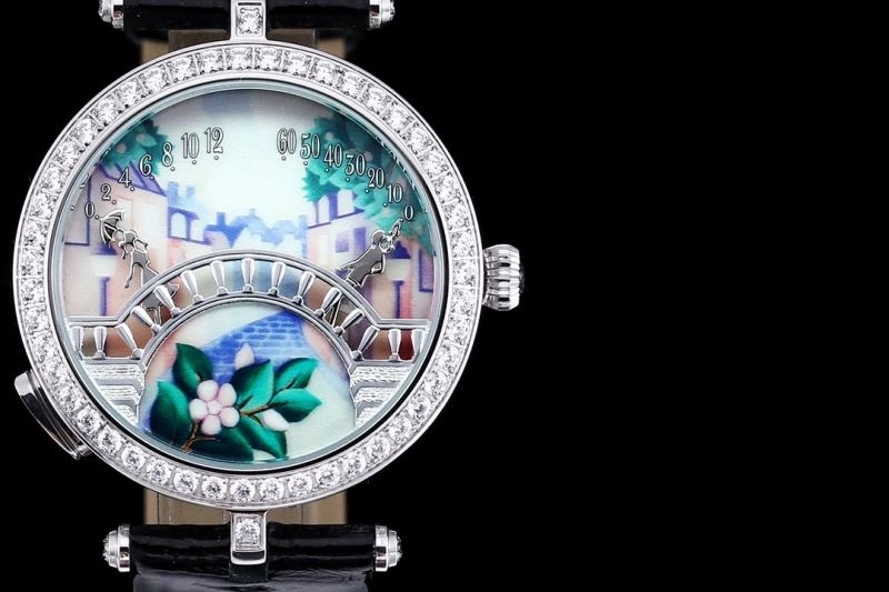 Budget-friendly VAN CLEEF ARPELS Watches