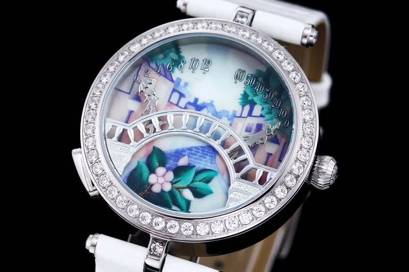 Budget-friendly VAN CLEEF ARPELS Watches