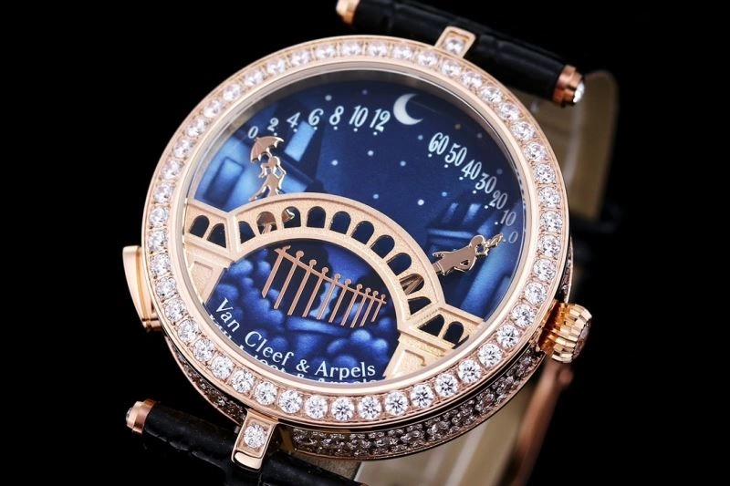 Real VAN CLEEF ARPELS Watches