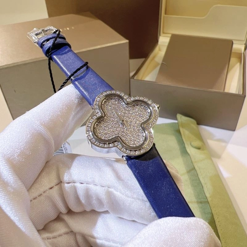 Official VAN CLEEF ARPELS Watches