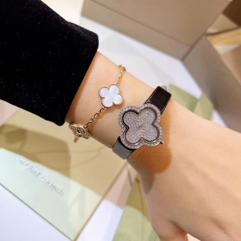 Official VAN CLEEF ARPELS Watches