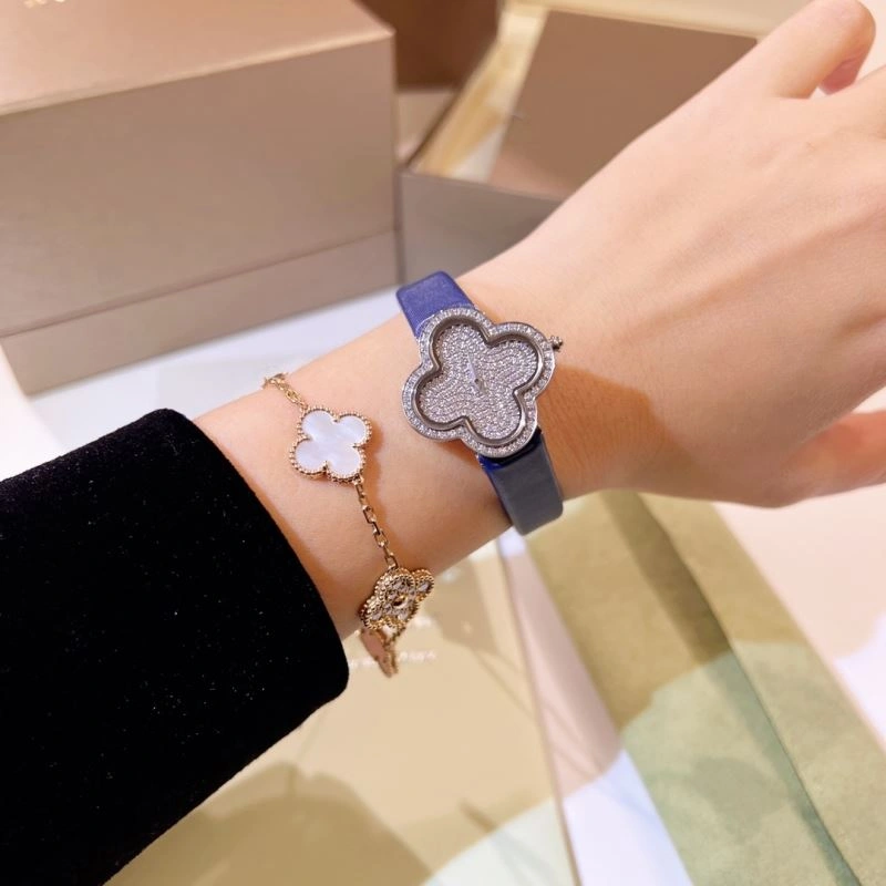 Official VAN CLEEF ARPELS Watches