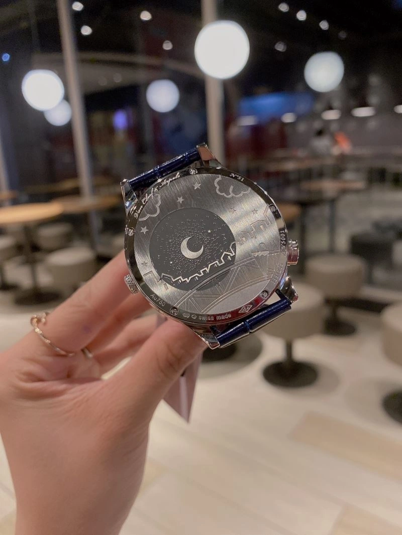 Factory-made VAN CLEEF ARPELS Watches