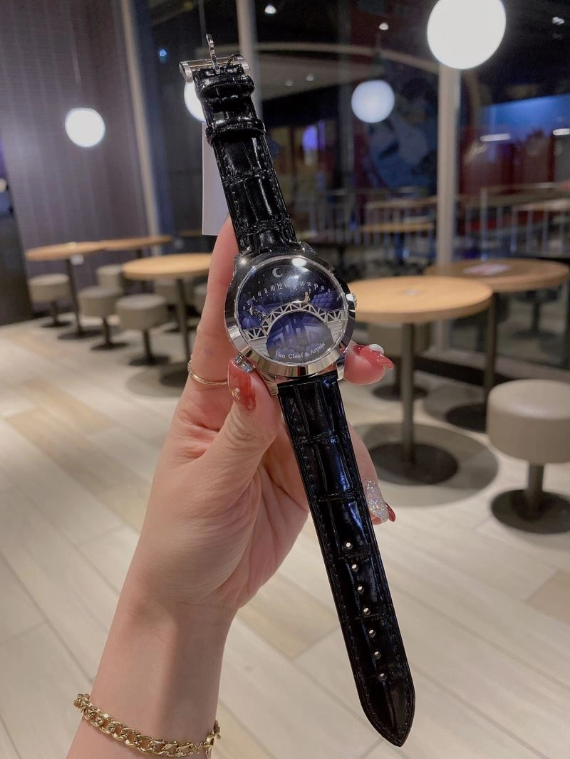 Legit VAN CLEEF ARPELS Watches