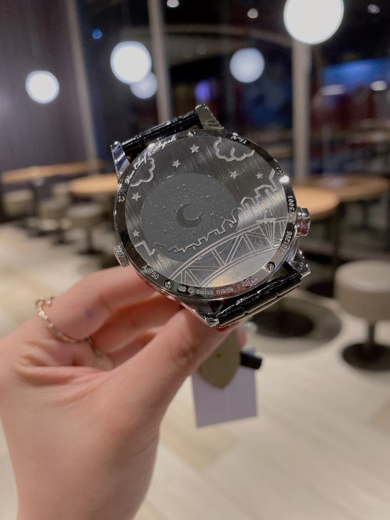 Legit VAN CLEEF ARPELS Watches