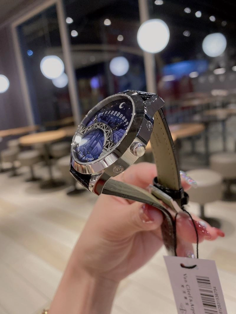 Legit VAN CLEEF ARPELS Watches