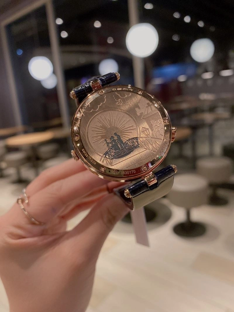 Factory-made VAN CLEEF ARPELS Watches