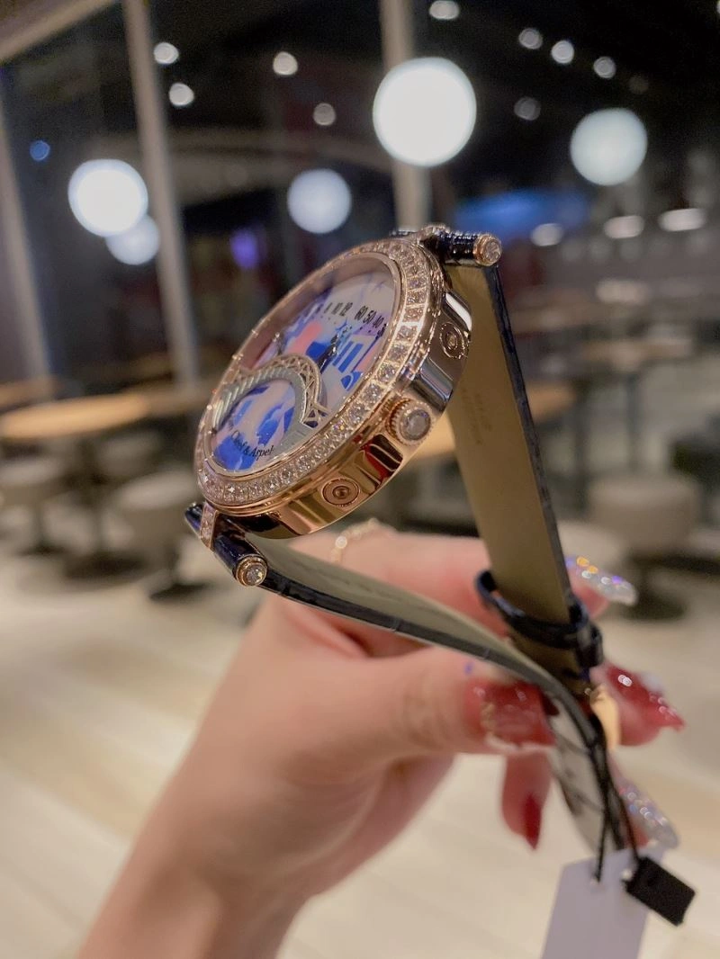 Factory-made VAN CLEEF ARPELS Watches