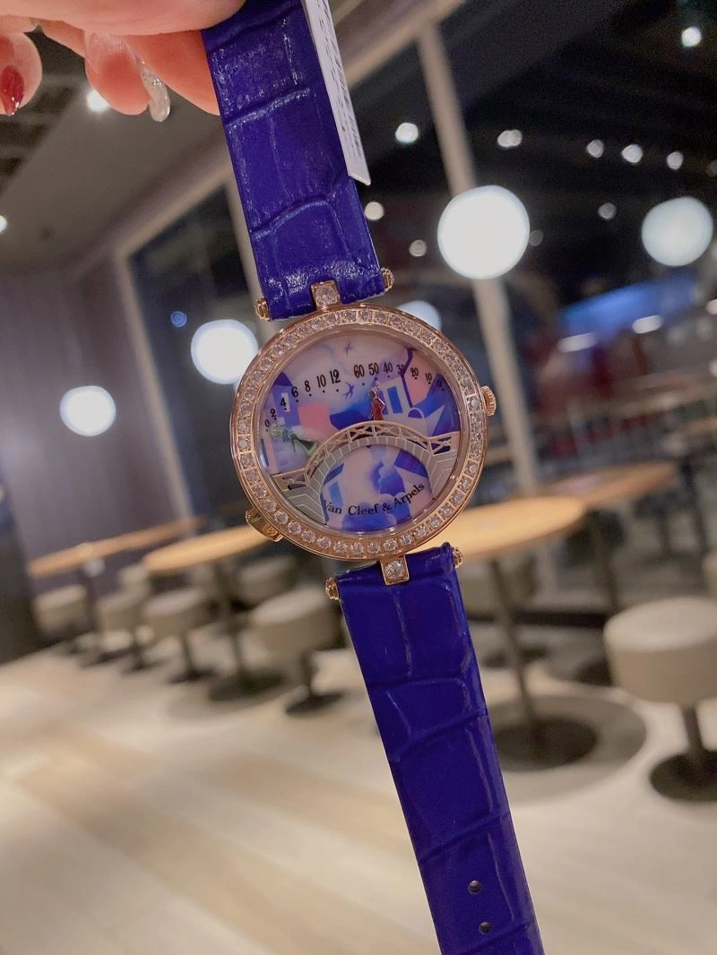 VAN CLEEF ARPELS Watches