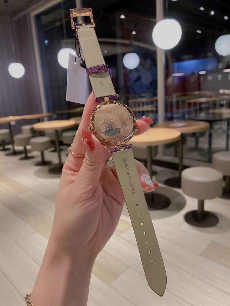 Bargain VAN CLEEF ARPELS Watches