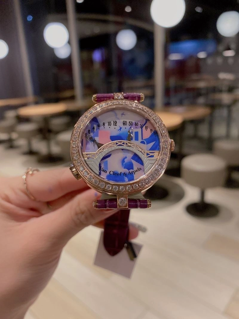 Bargain VAN CLEEF ARPELS Watches