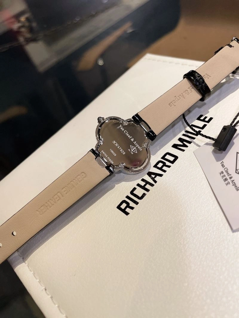 Cut-rate VAN CLEEF ARPELS Watches