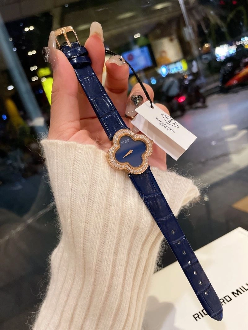 Bargain VAN CLEEF ARPELS Watches