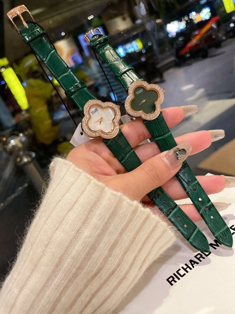 Bargain VAN CLEEF ARPELS Watches