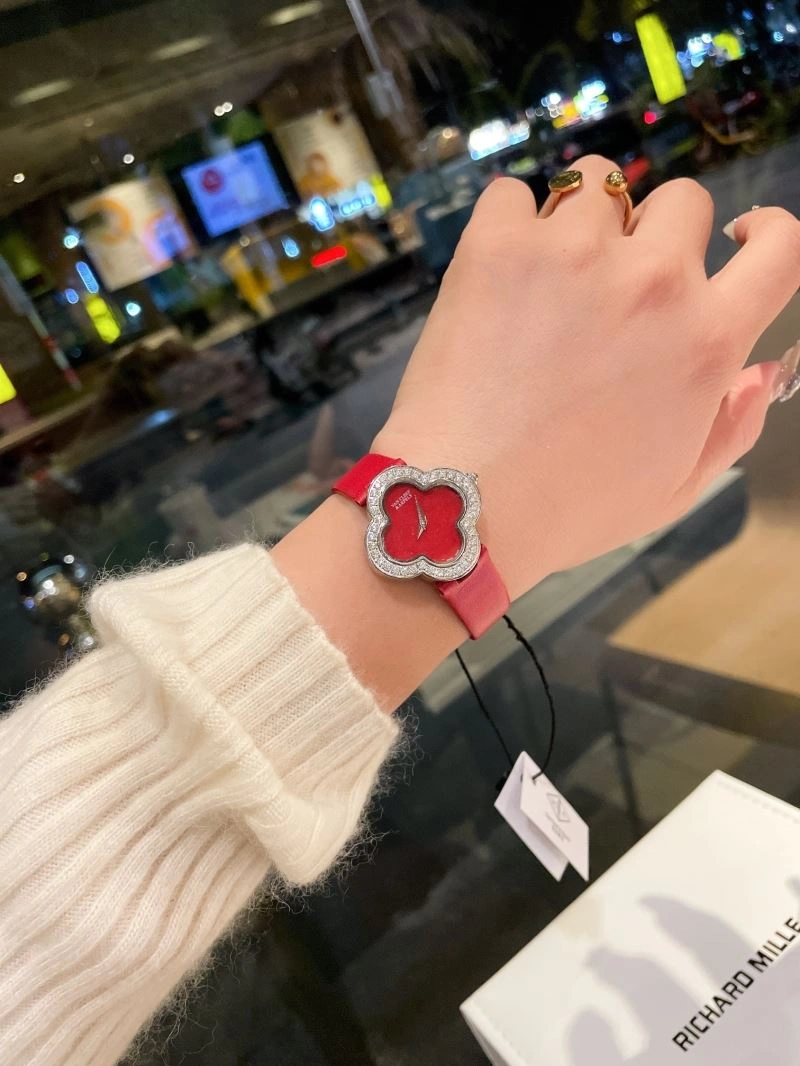 Legit VAN CLEEF ARPELS Watches