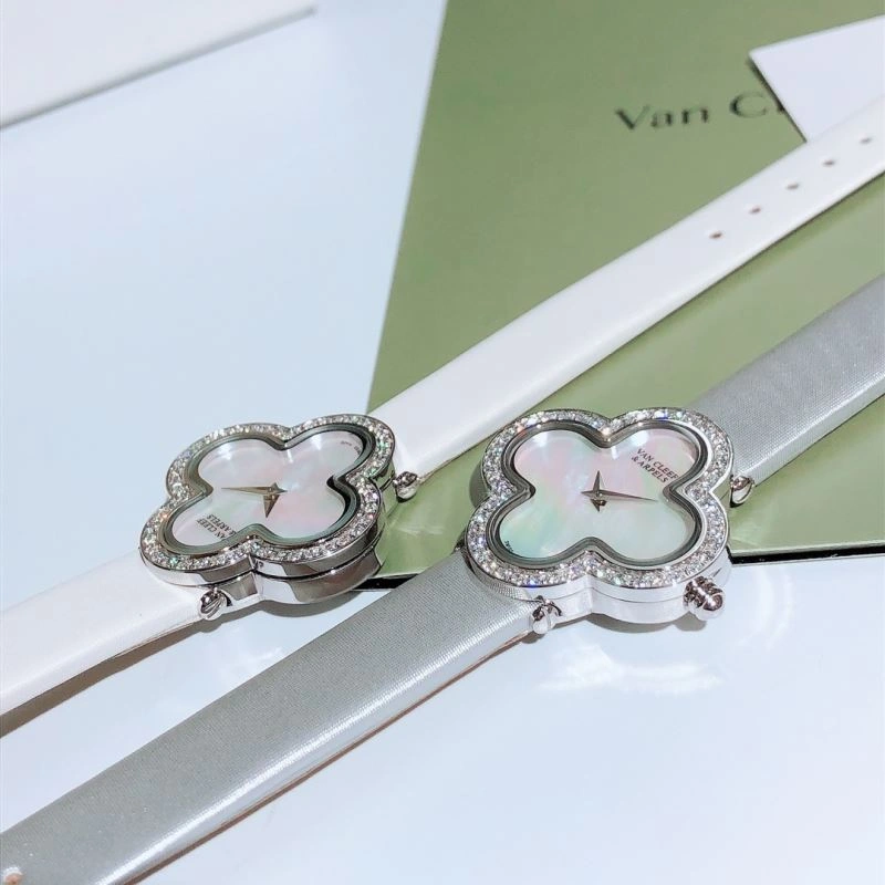 Economical VAN CLEEF ARPELS Watches