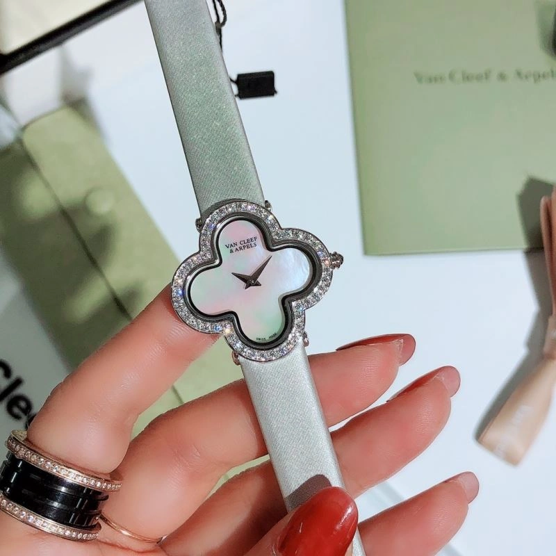 Economical VAN CLEEF ARPELS Watches