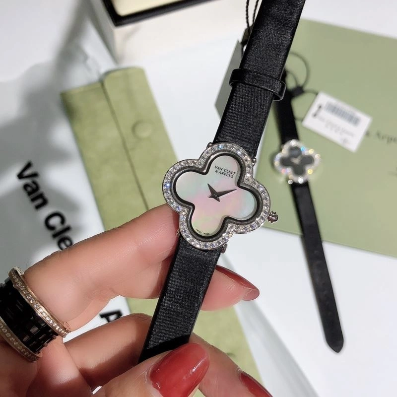 Low-cost VAN CLEEF ARPELS Watches