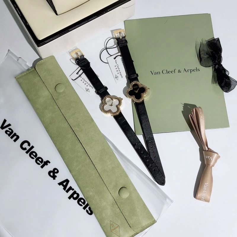 VAN CLEEF ARPELS Watches