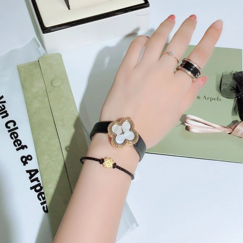 Discounted VAN CLEEF ARPELS Watches