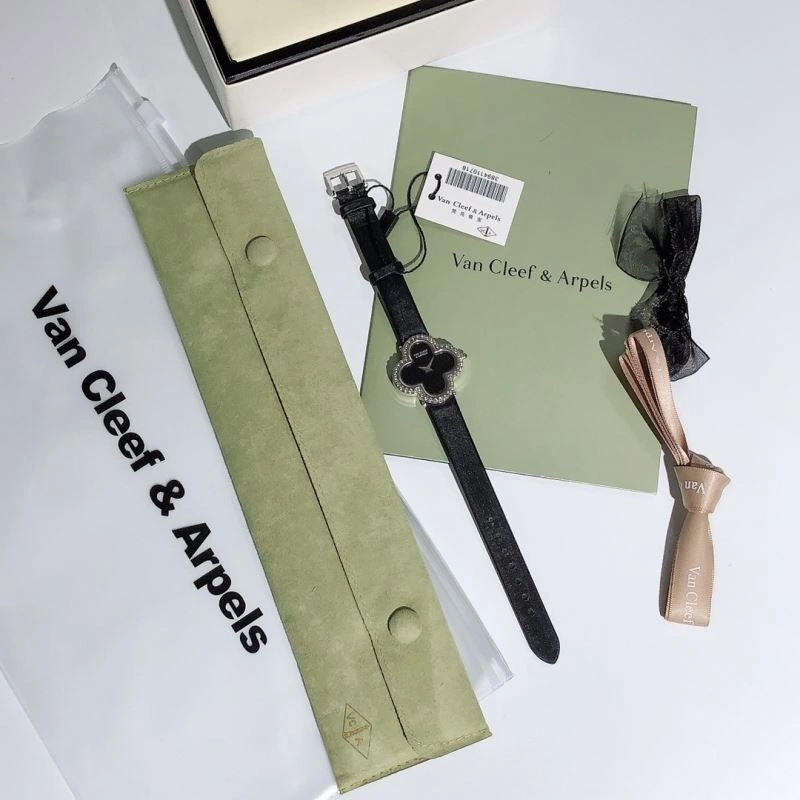 VAN CLEEF ARPELS Watches
