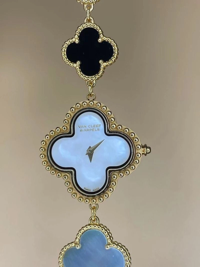 VAN CLEEF ARPELS Watches