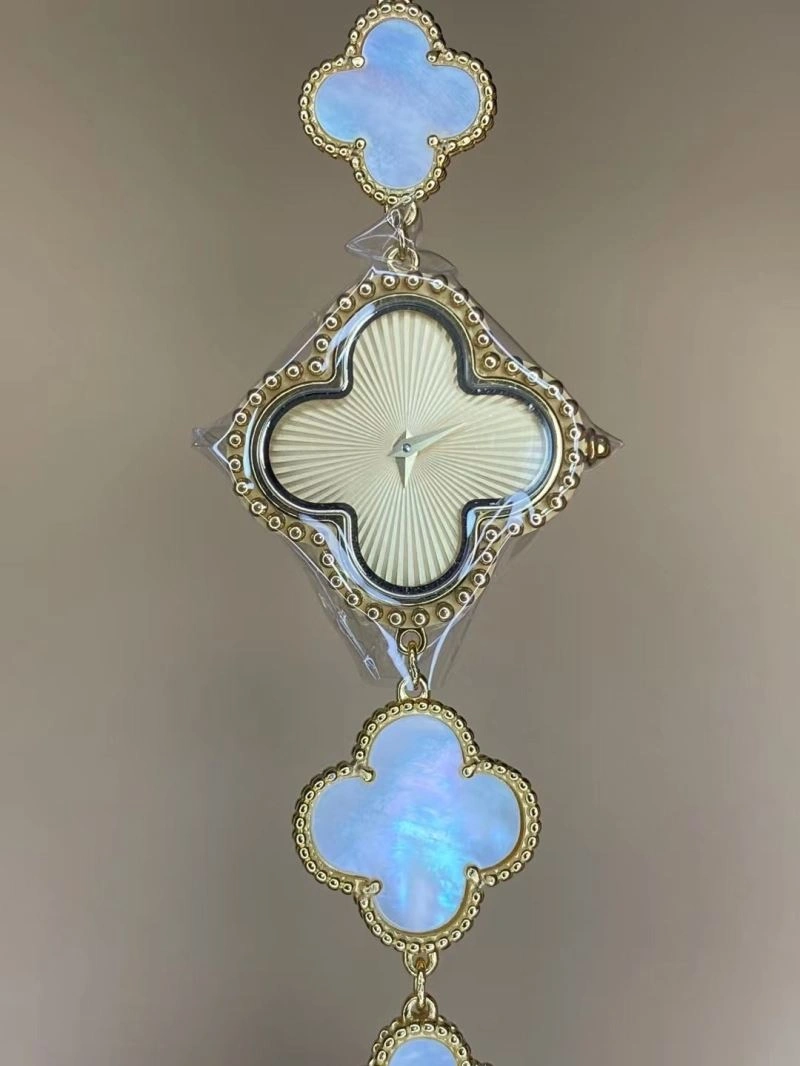 VAN CLEEF ARPELS Watches