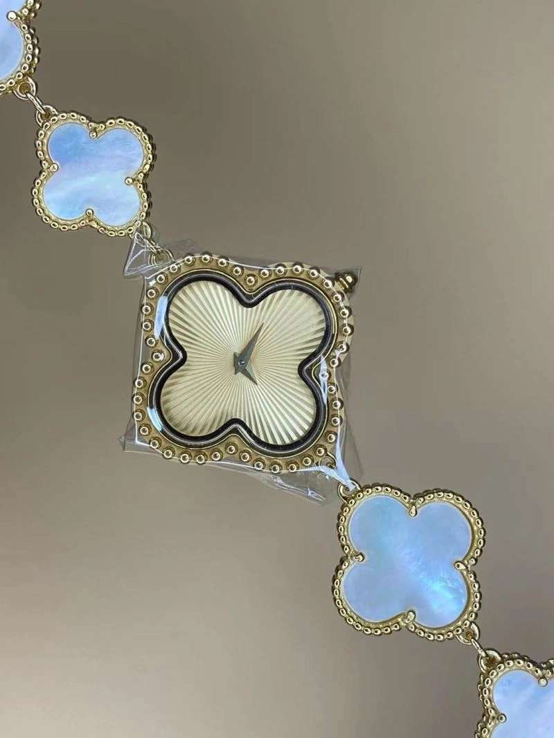 1:1 copy VAN CLEEF ARPELS Watches