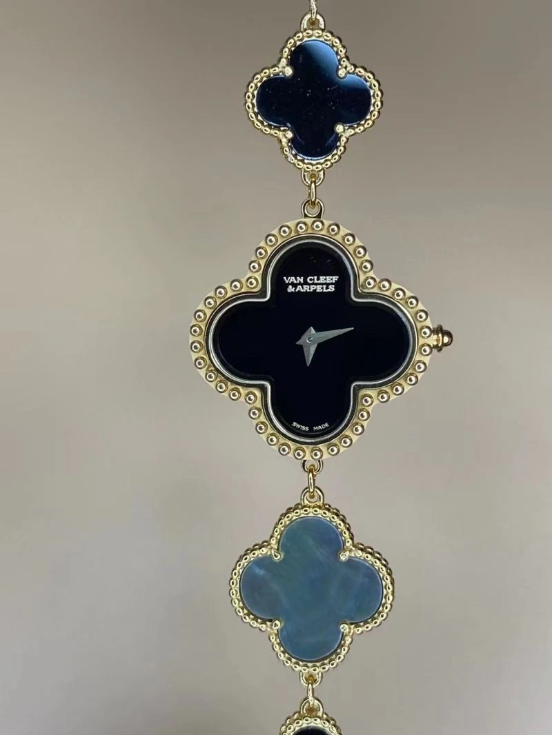 VAN CLEEF ARPELS Watches