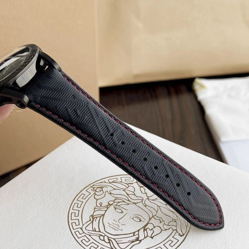 Bargain VERSACE Watches