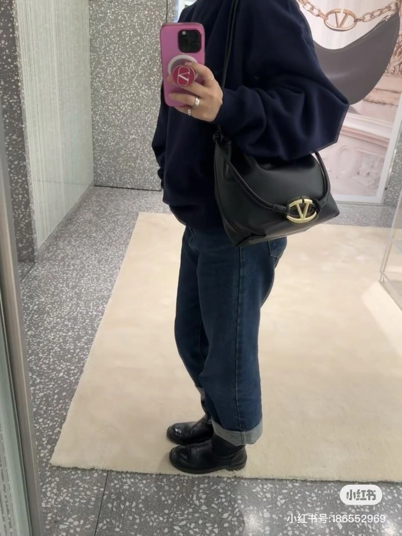 Accurate model Valentino Backpacks