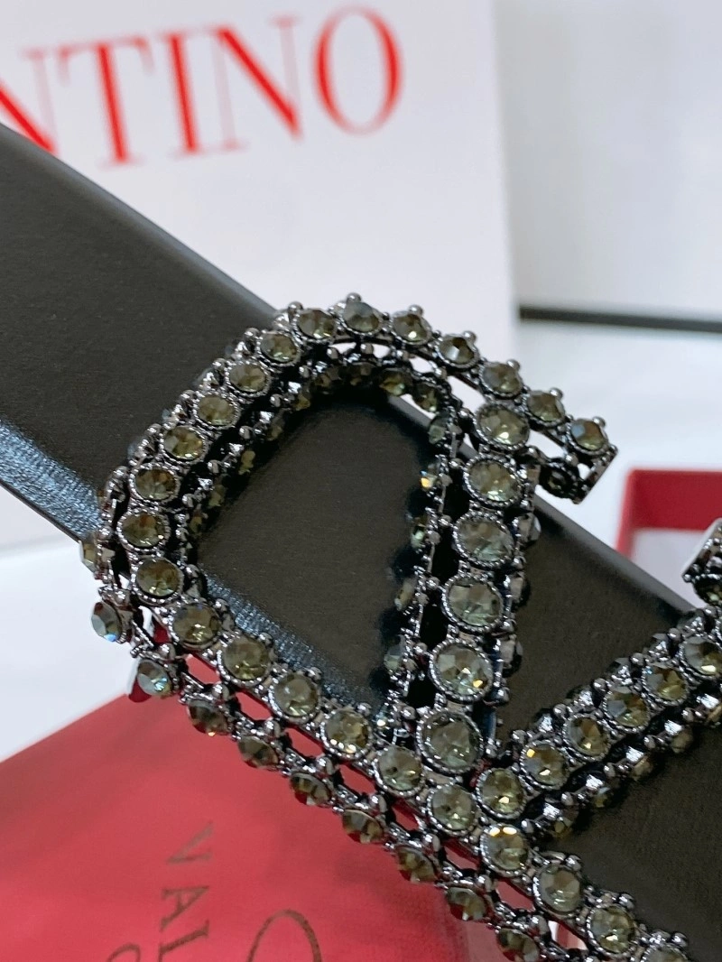 Bargain Valentino Belts