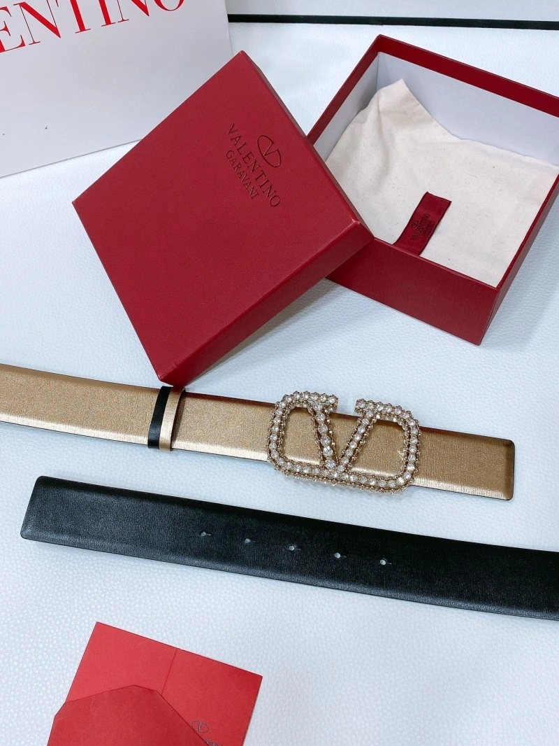 Top match Valentino Belts